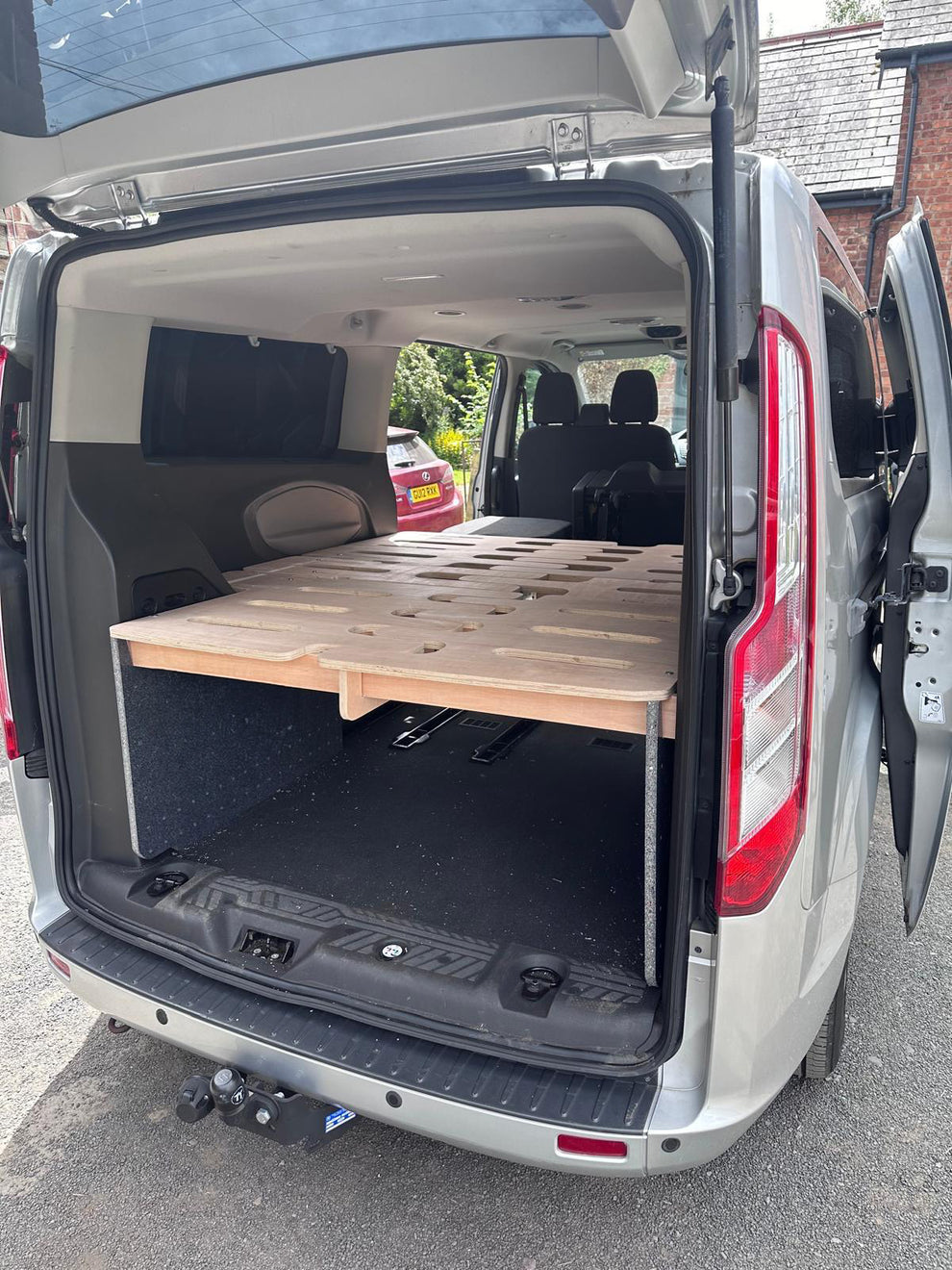 FMR - Full-Width, Modular and Removable - Ford Tourneo Custom 2013-202 ...